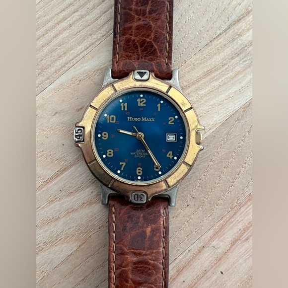 Hugo Maxx | Accessories | Hugo Maxx Mens Watch 8k Gold Plated Case ...